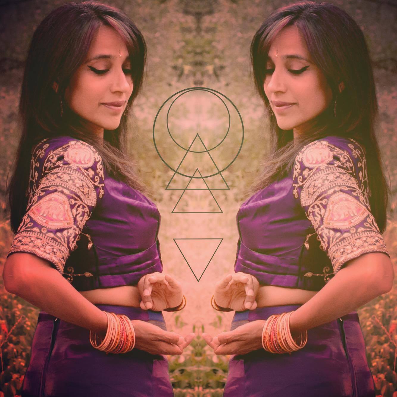 About Parvati - Vedic Astrologer and Ayurvedic Coach